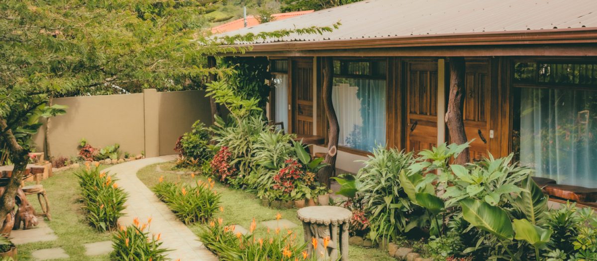 The Rustic Lodge | LoveCostaRica.com